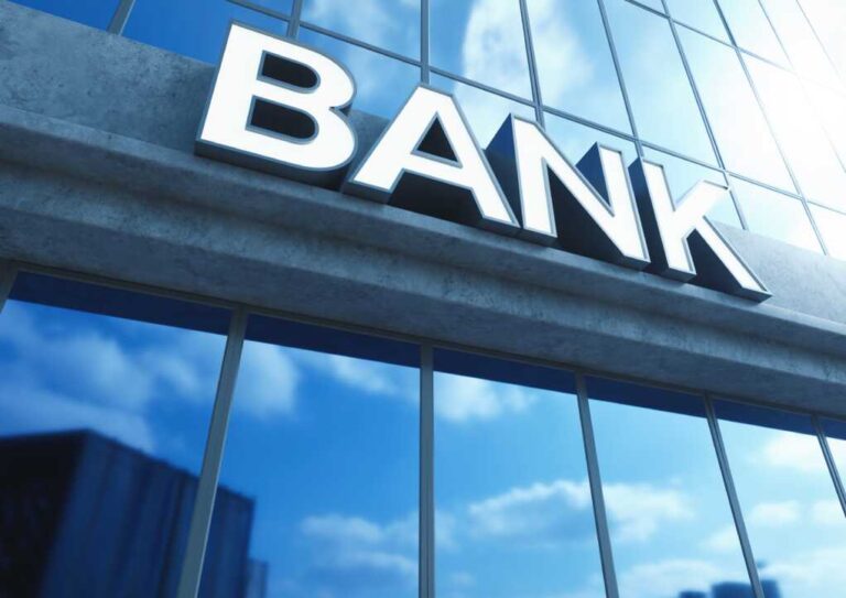 Ex-Bank Official: Alien Confirmation Looms | Republican Wire